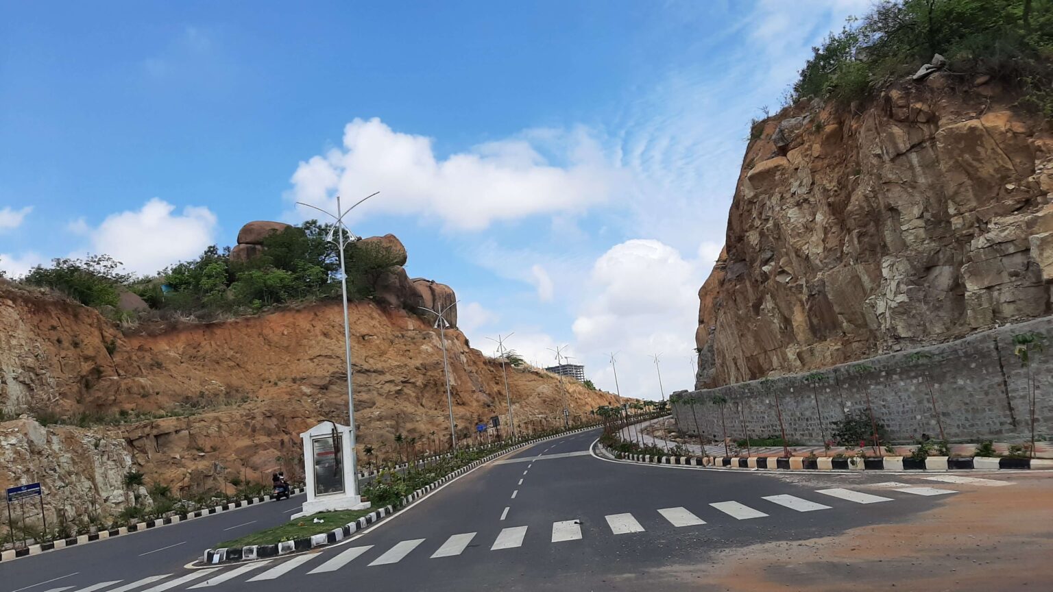 Hyderabad’s Khajaguda Rocks and its ecology yield to posh urban spaces ...