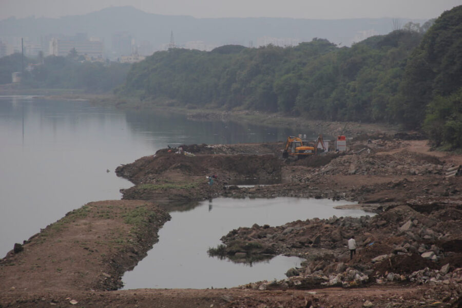 Pune’s Mula-Mutha sinks into ecological disaster - Question of Cities