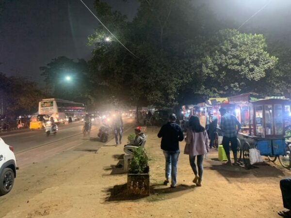 Footpaths of India: Microcosms of our lives and shared spaces ...